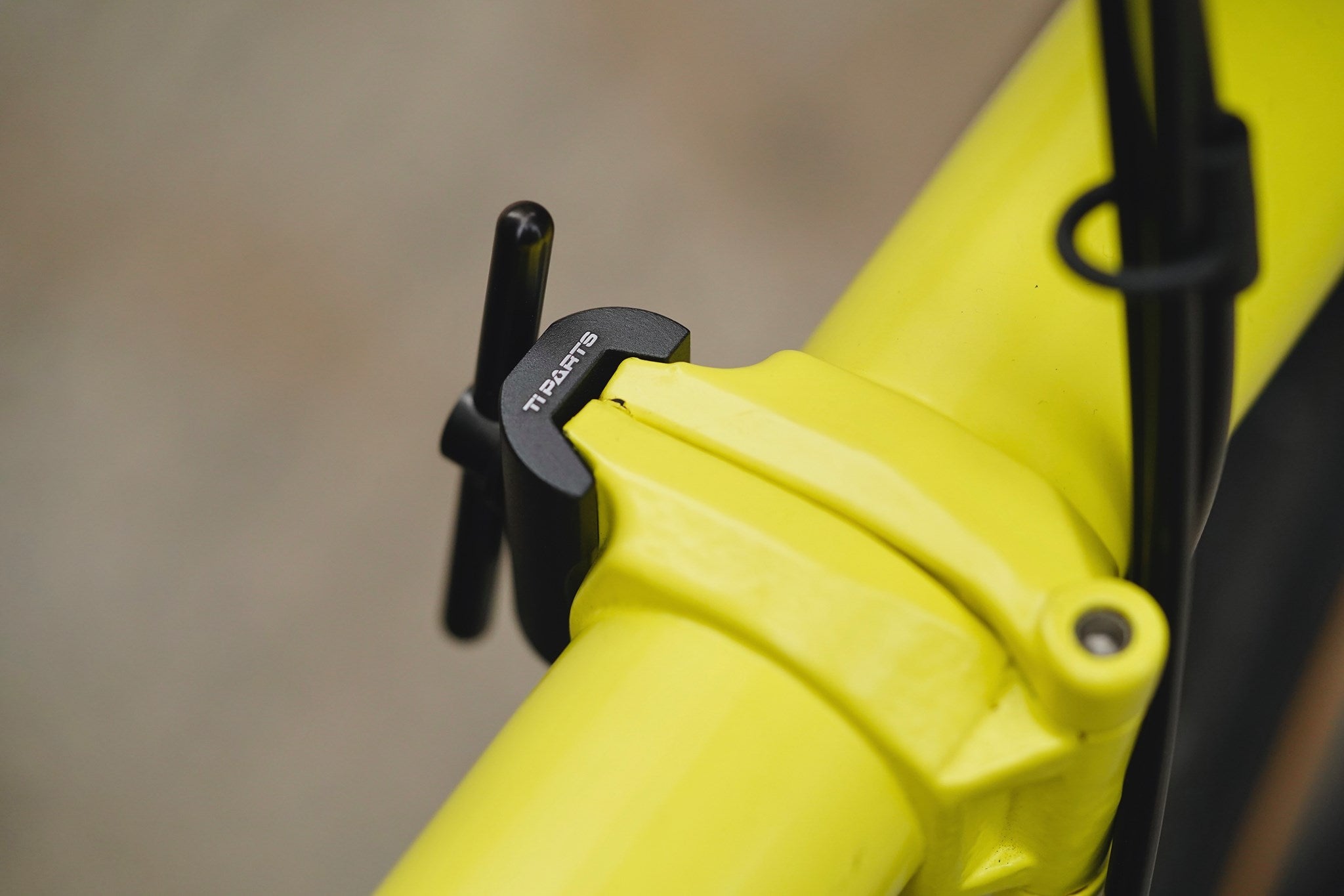 Ti Parts Workshop Aluminium Hinge Clamp Plate – B-Spokes